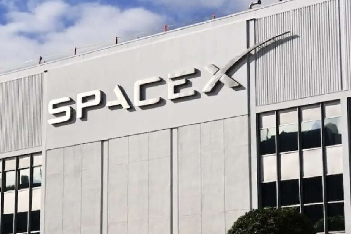 Gary Black Kritik Valuasi IPO SpaceX Capai $1,75 Triliun